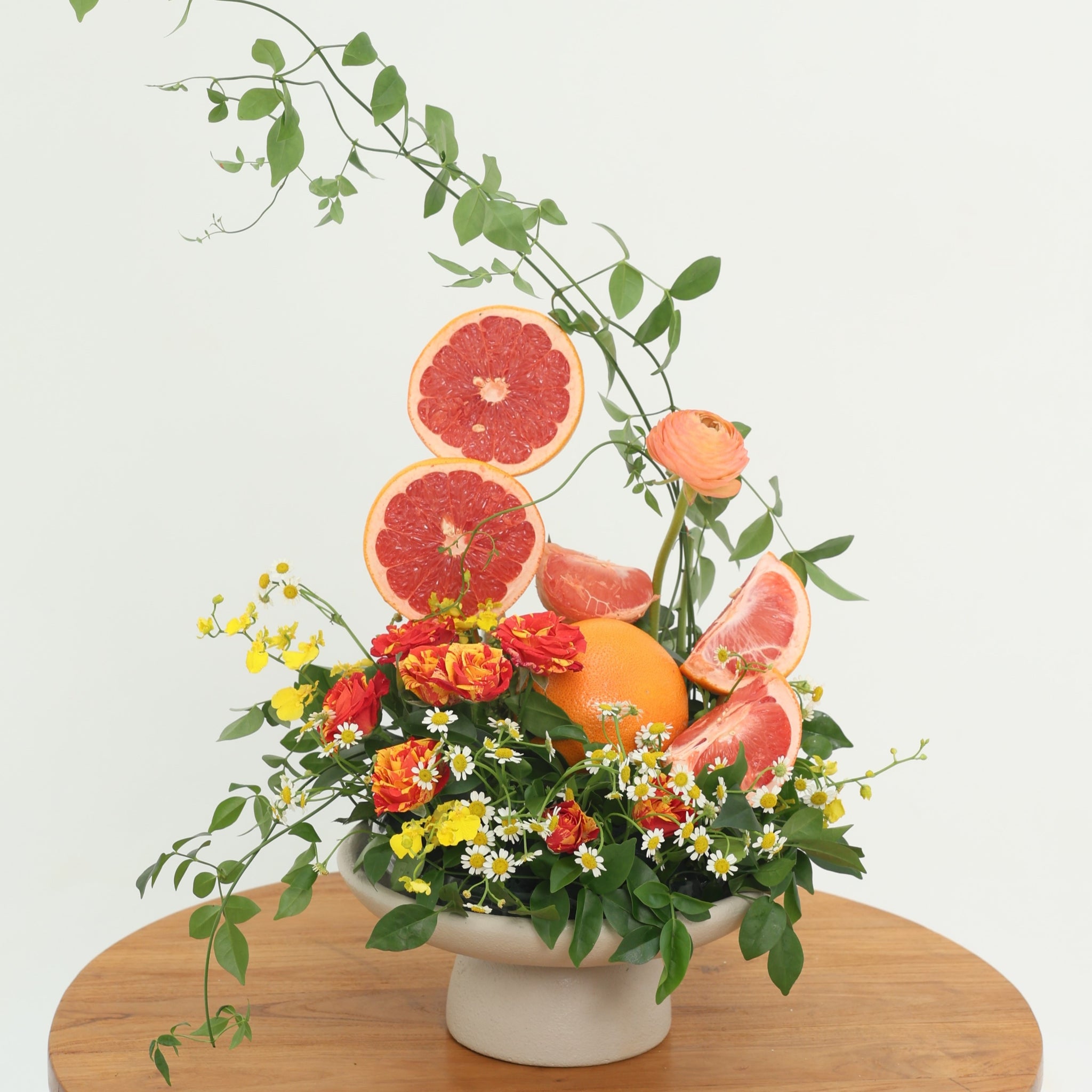 Citrus Meadow | Vas Bunga | Petite Fleur